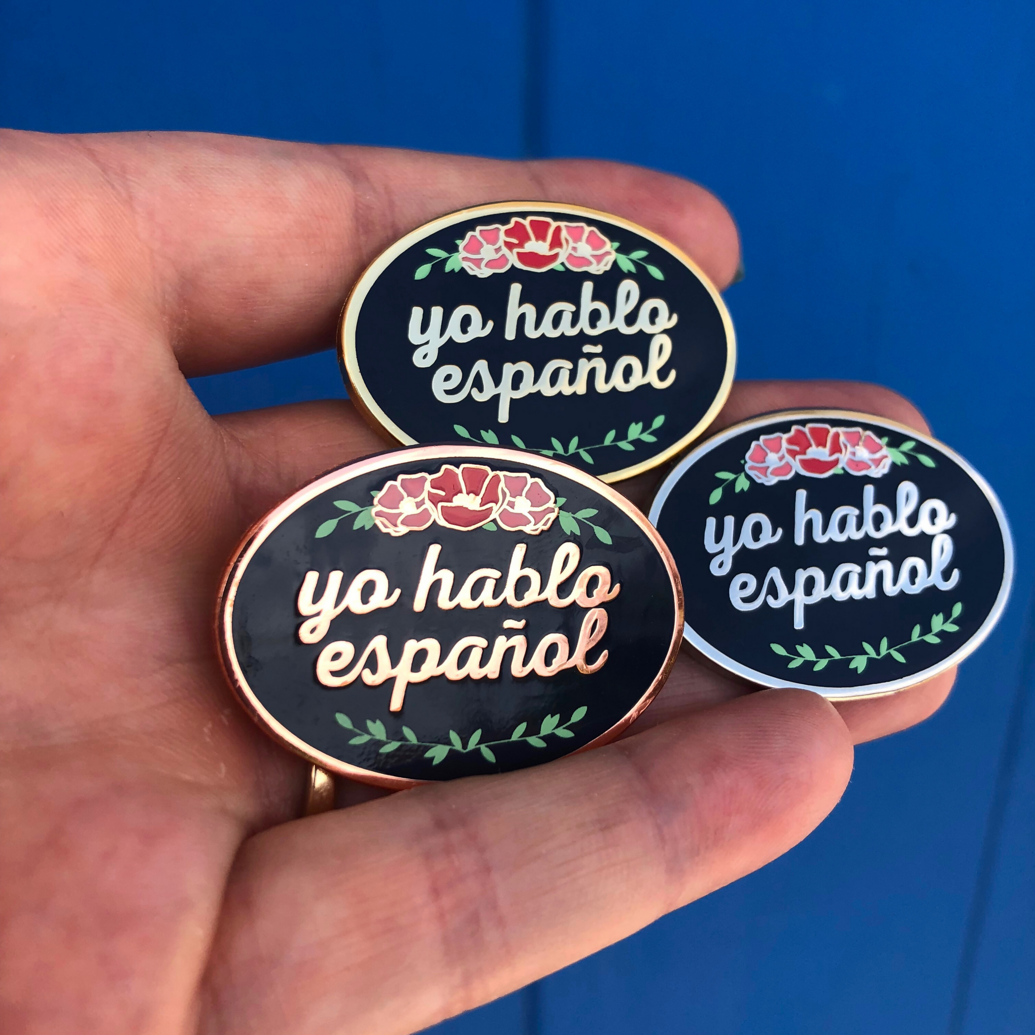 Enamel Pin: "Yo hablo español" (I speak Spanish) ~ Flower...